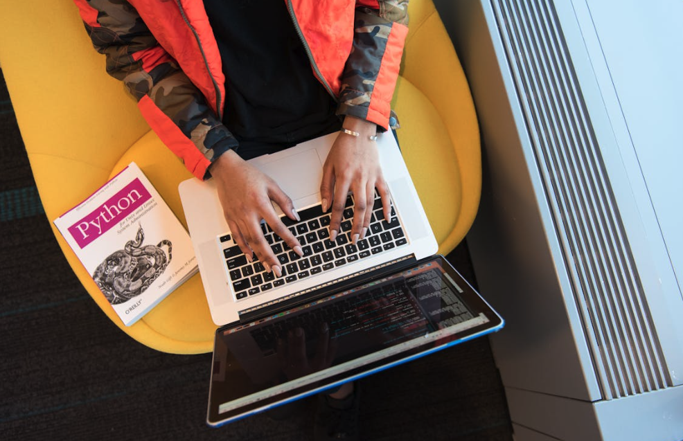 How to Become a Python Developer - 2024